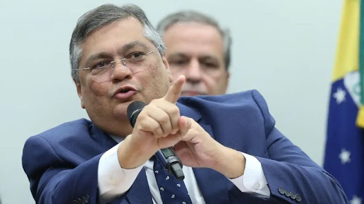 Após polêmica com facção criminosa Flávio Dino ironiza: "vão descobrir ...