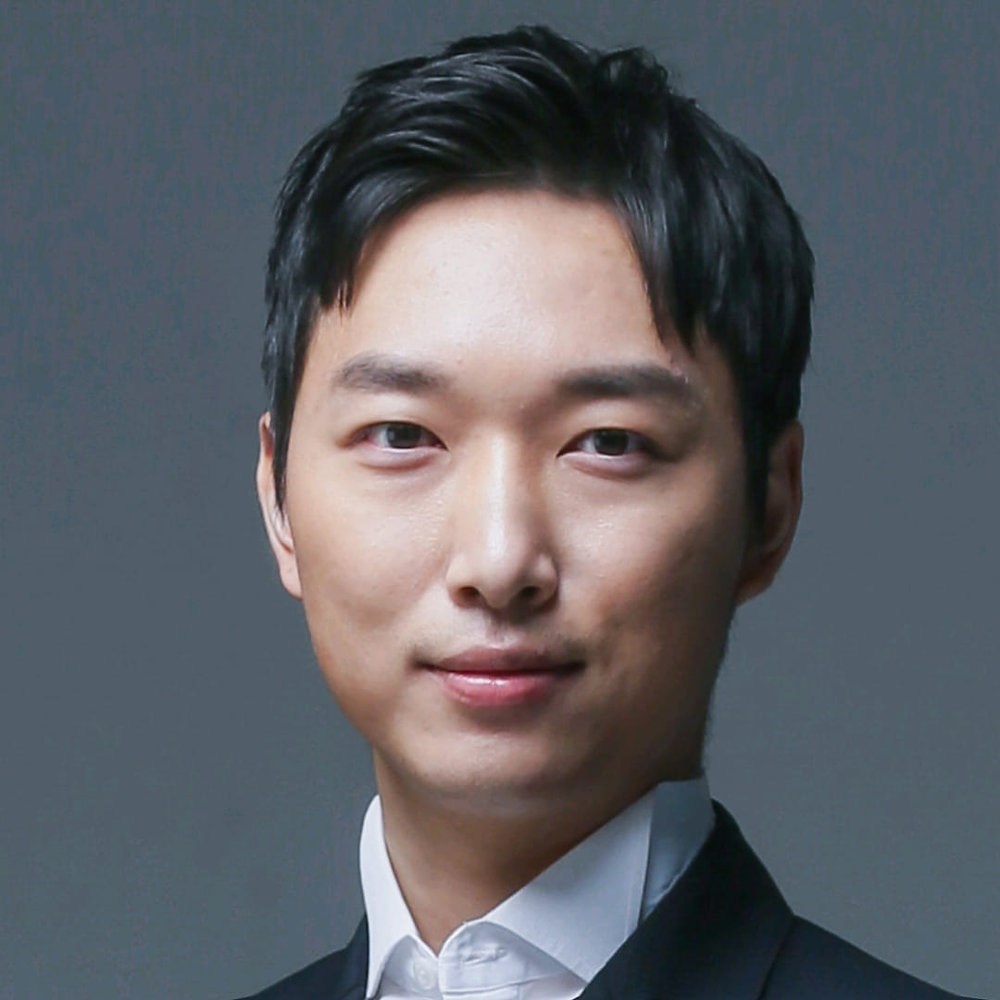 O sul-coreano Young Hoon Kim, considerado o homem com o maior QI do ...